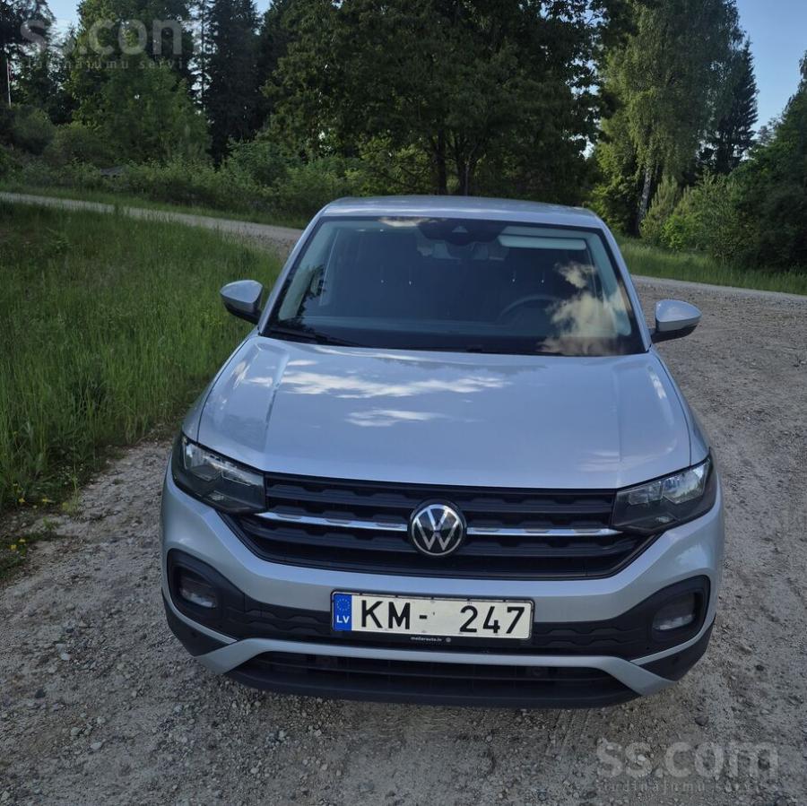 Фольксваген T-Cross 2021 в Рига, объемом двигателя 0.90 л и пробегом 66 тыс. км за 15200 €, фото 4 на AUTOMOTO.COM.LV