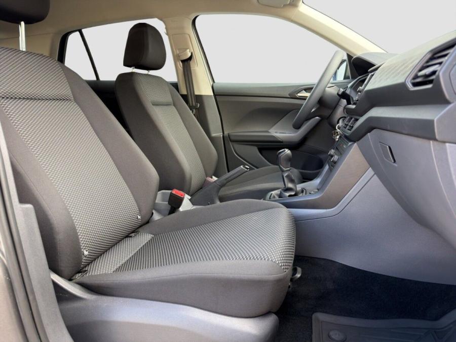 Volkswagen T-Cross 2021 Pērnava, ar dzinēja tilpumu 1.00 L un nobraukumu 70 tūkst. km par 15900 €, foto 8 vietnē AUTOMOTO.COM.LV