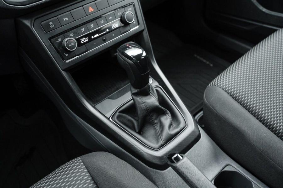 Volkswagen T-Cross 2021 in Riga, with an engine capacity of 1.00 L and mileage of 92 thousand km for 14950 €, photo 11 on AUTOMOTO.COM.LV