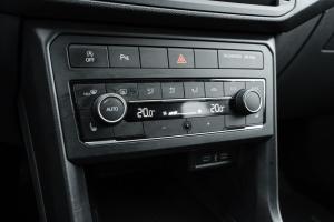 Volkswagen T-Cross 2021 in Riga, with an engine capacity of 1.00 L and mileage of 92 thousand km for 14950 €, photo 12 on AUTOMOTO.COM.LV