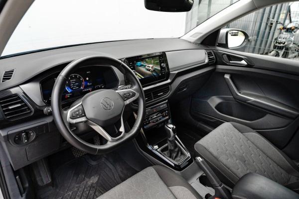 Фольксваген T-Cross 2025 в Рига, объемом двигателя 1.00 л и пробегом 32 тыс. км за 22950 €, фото 8 на AUTOMOTO.COM.LV