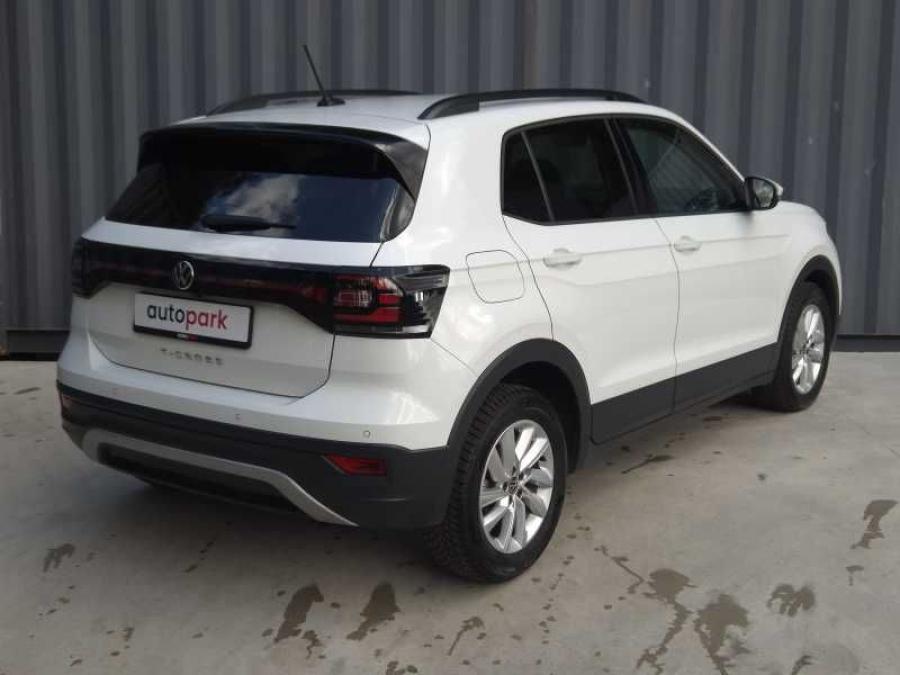 Volkswagen T-Cross 2021 in Vilnius, with an engine capacity of 1.00 L and mileage of 93 thousand km for 14900 €, photo 4 on AUTOMOTO.COM.LV