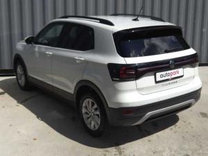 Volkswagen T-Cross 2021 in Vilnius, with an engine capacity of 1.00 L and mileage of 93 thousand km for 14900 €, photo 5 on AUTOMOTO.COM.LV