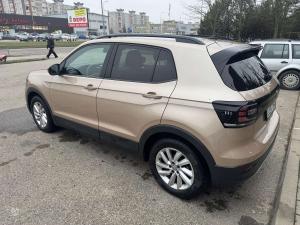 Orange Volkswagen T-Cross 2019 in Kaunas, with an engine capacity of 1.00 L and mileage of 50 thousand km for 15999 €, photo 28 on AUTOMOTO.COM.LV