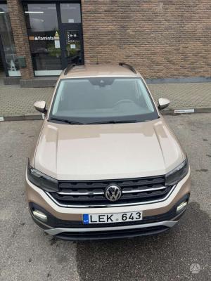 Orange Volkswagen T-Cross 2019 in Kaunas, with an engine capacity of 1.00 L and mileage of 50 thousand km for 15999 €, photo 37 on AUTOMOTO.COM.LV