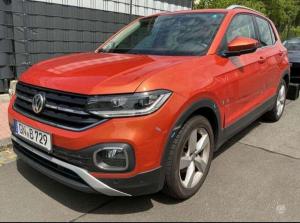 Orange Volkswagen T-Cross 2019 in Vilkaviskis, with an engine capacity of 1.00 L and mileage of 140 thousand km for 11600 €, photo  on AUTOMOTO.COM.LV