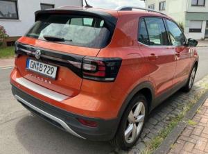 Orange Volkswagen T-Cross 2019 in Vilkaviskis, with an engine capacity of 1.00 L and mileage of 140 thousand km for 11600 €, photo 3 on AUTOMOTO.COM.LV