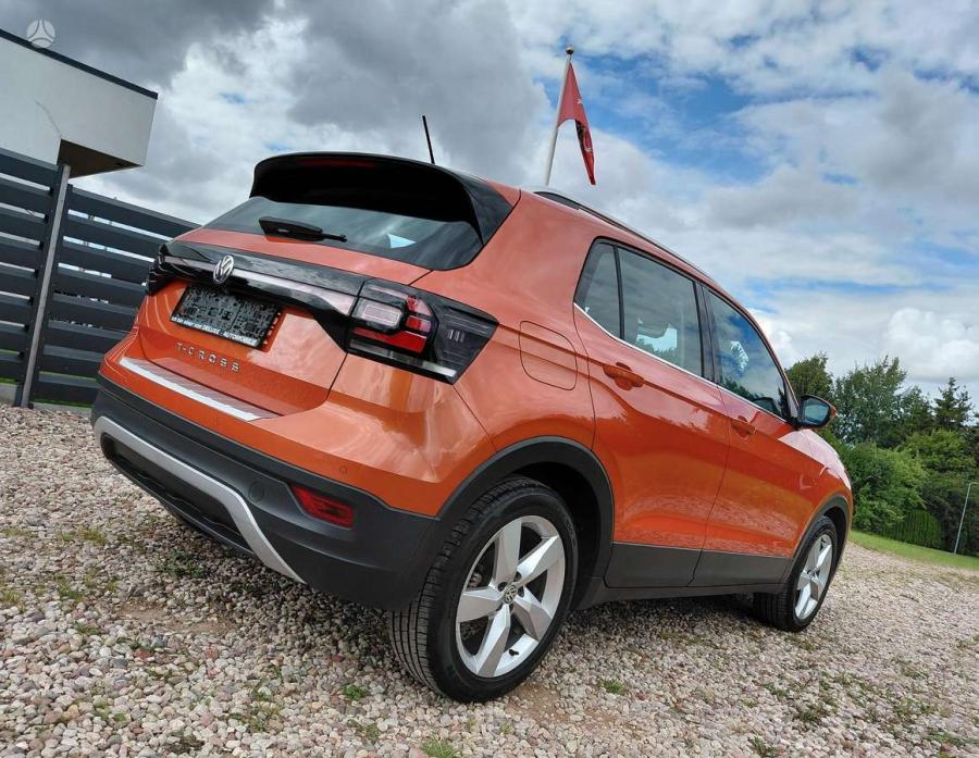 Оранжевый Фольксваген T-Cross 2019 в Вилкавишкис, объемом двигателя 1.00 л и пробегом 140 тыс. км за 13300 €, фото 12 на AUTOMOTO.COM.LV