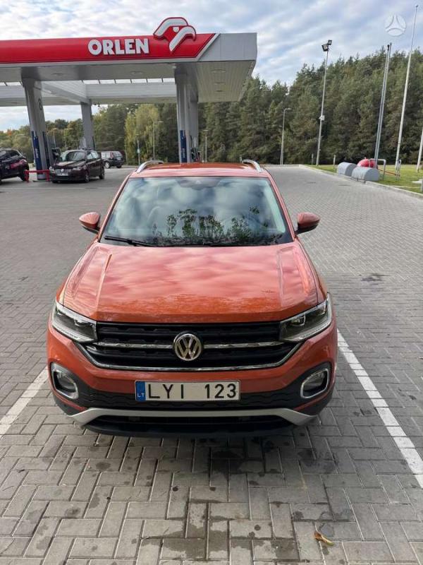 Oranžs Volkswagen T-Cross 2020 Viļņa, ar dzinēja tilpumu 1.00 L un nobraukumu 72 tūkst. km par 16500 €, foto 1 vietnē AUTOMOTO.COM.LV