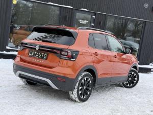Orange Volkswagen T-Cross 2020 in Riga, with an engine capacity of 1.00 L and mileage of 61 thousand km for 15995 €, photo 11 on AUTOMOTO.COM.LV