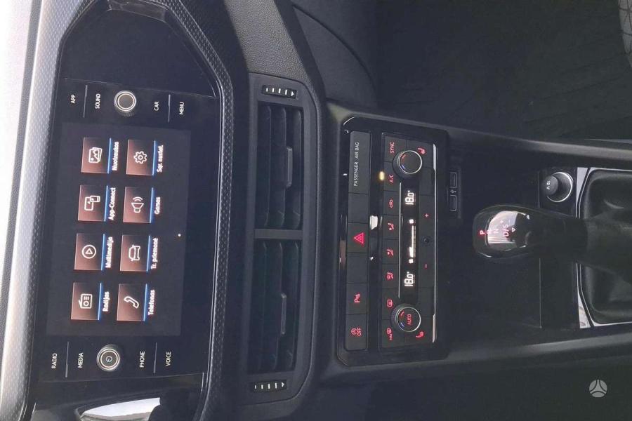 Oranžs Volkswagen T-Cross 2020 Klaipėda, ar dzinēja tilpumu 1.00 L un nobraukumu 175 tūkst. km par 12700 €, foto 14 vietnē AUTOMOTO.COM.LV