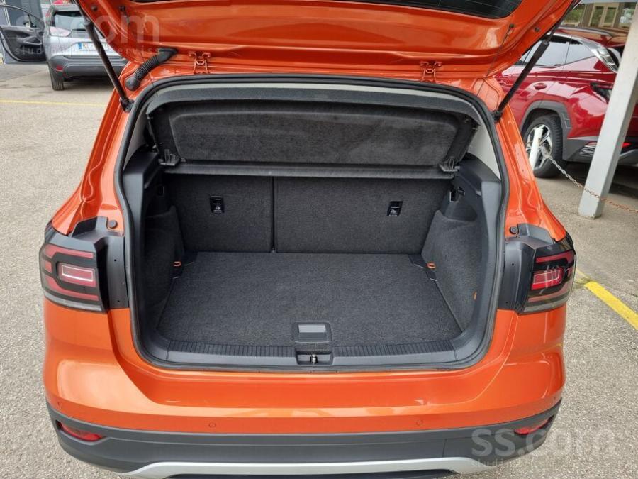 Oranžs Volkswagen T-Cross 2021 Rīga, ar dzinēja tilpumu 1.00 L un nobraukumu 89 tūkst. km par 14200 €, foto 6 vietnē AUTOMOTO.COM.LV