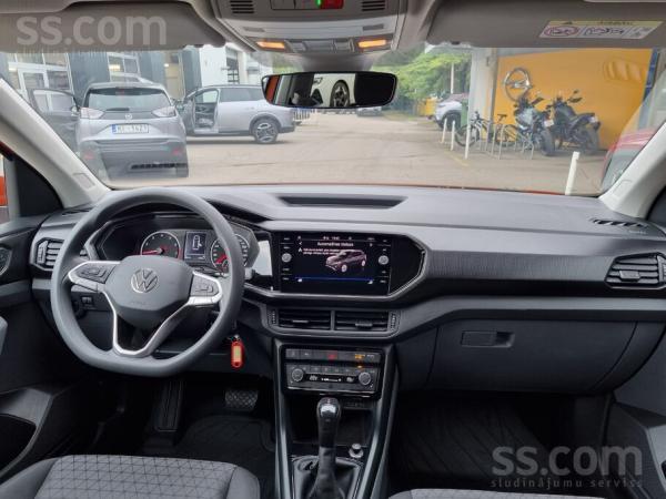 Orange Volkswagen T-Cross 2021 in Riga, with an engine capacity of 1.00 L and mileage of 89 thousand km for 14200 €, photo 9 on AUTOMOTO.COM.LV