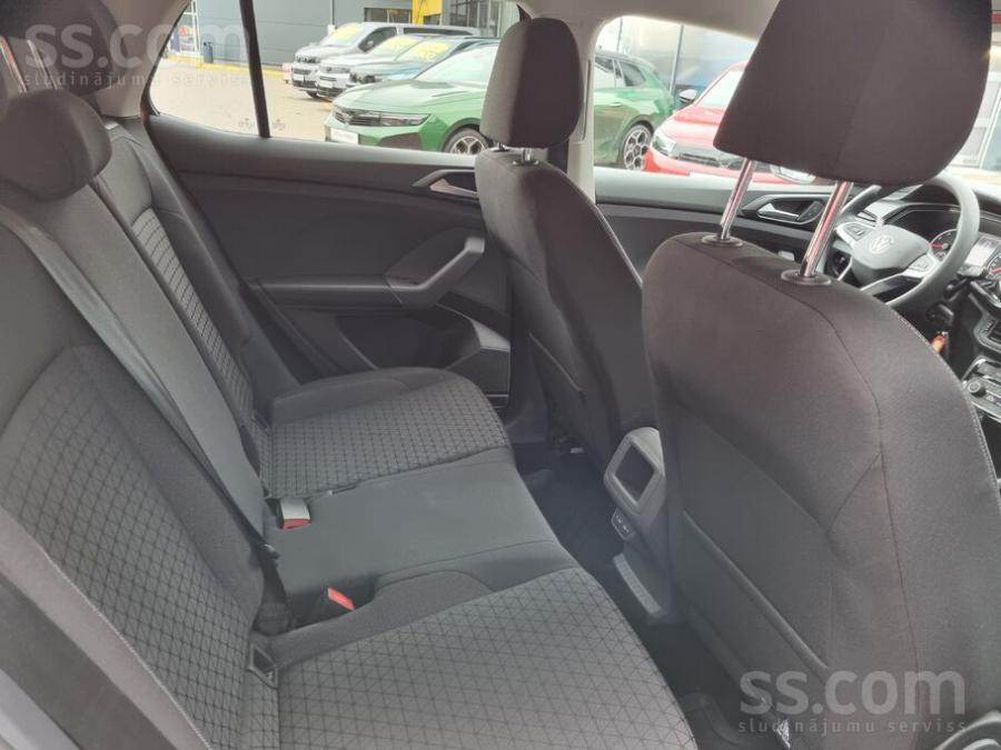 Oranžs Volkswagen T-Cross 2021 Rīga, ar dzinēja tilpumu 1.00 L un nobraukumu 89 tūkst. km par 14200 €, foto 10 vietnē AUTOMOTO.COM.LV