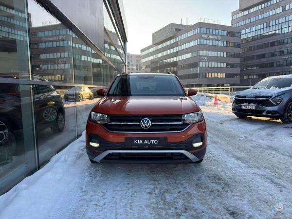 Oranžs Volkswagen T-Cross 2022 Viļņa, ar dzinēja tilpumu 1.00 L un nobraukumu 84 tūkst. km par 17600 €, foto 3 vietnē AUTOMOTO.COM.LV
