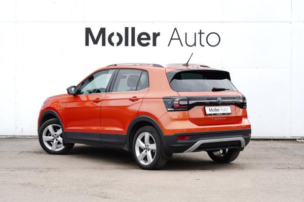 Oranžs Volkswagen T-Cross 2022 Rīga, ar dzinēja tilpumu 1.00 L un nobraukumu 51 tūkst. km par 18500 €, foto 3 vietnē AUTOMOTO.COM.LV