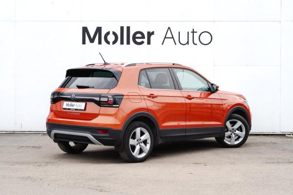 Oranžs Volkswagen T-Cross 2022 Rīga, ar dzinēja tilpumu 1.00 L un nobraukumu 51 tūkst. km par 18500 €, foto 4 vietnē AUTOMOTO.COM.LV