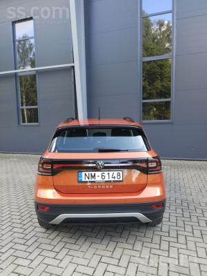 Oranžs Volkswagen T-Cross 2023 Talsi, ar dzinēja tilpumu 1.00 L un nobraukumu 23 tūkst. km par 19800 €, foto 6 vietnē AUTOMOTO.COM.LV