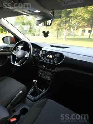 Oranžs Volkswagen T-Cross 2023 Talsi, ar dzinēja tilpumu 1.00 L un nobraukumu 23 tūkst. km par 19800 €, foto 10 vietnē AUTOMOTO.COM.LV