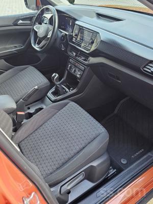 Oranžs Volkswagen T-Cross 2023 Talsi, ar dzinēja tilpumu 1.00 L un nobraukumu 23 tūkst. km par 19800 €, foto 15 vietnē AUTOMOTO.COM.LV