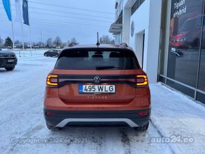 Oranžs Volkswagen T-Cross 2021 Viljandi, ar dzinēja tilpumu 1.00 L un nobraukumu 74 tūkst. km par 16500 €, foto 4 vietnē AUTOMOTO.COM.LV