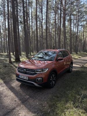 Oranžs Volkswagen T-Cross 2023 Tallina, ar dzinēja tilpumu 1.00 L un nobraukumu 36 tūkst. km par 22000 €, foto  vietnē AUTOMOTO.COM.LV