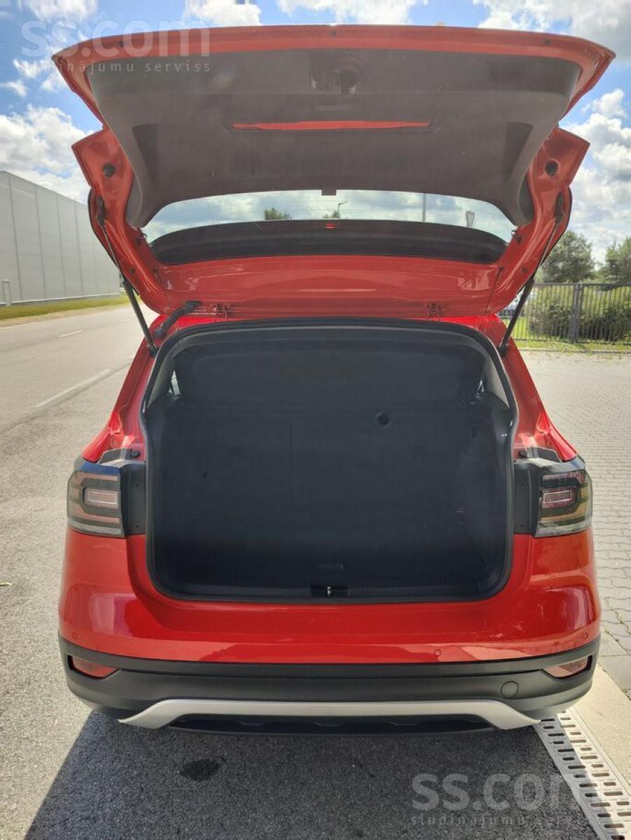 Sarkans Volkswagen T-Cross 2021 Rīga, ar dzinēja tilpumu 1.00 L un nobraukumu 137 tūkst. km par 12800 €, foto 10 vietnē AUTOMOTO.COM.LV