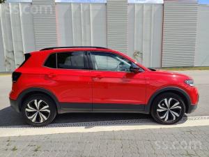 Sarkans Volkswagen T-Cross 2021 Rīga, ar dzinēja tilpumu 1.00 L un nobraukumu 137 tūkst. km par 13900 €, foto 6 vietnē AUTOMOTO.COM.LV