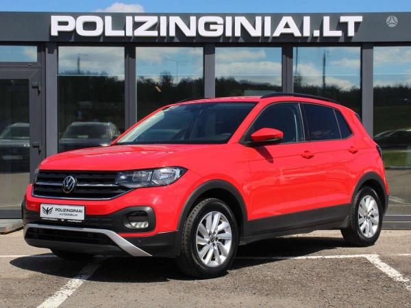 Красный Фольксваген T-Cross 2021 в Вильнюс, объемом двигателя 1.00 л и пробегом 100 тыс. км за 15950 €, фото 1 на AUTOMOTO.COM.LV
