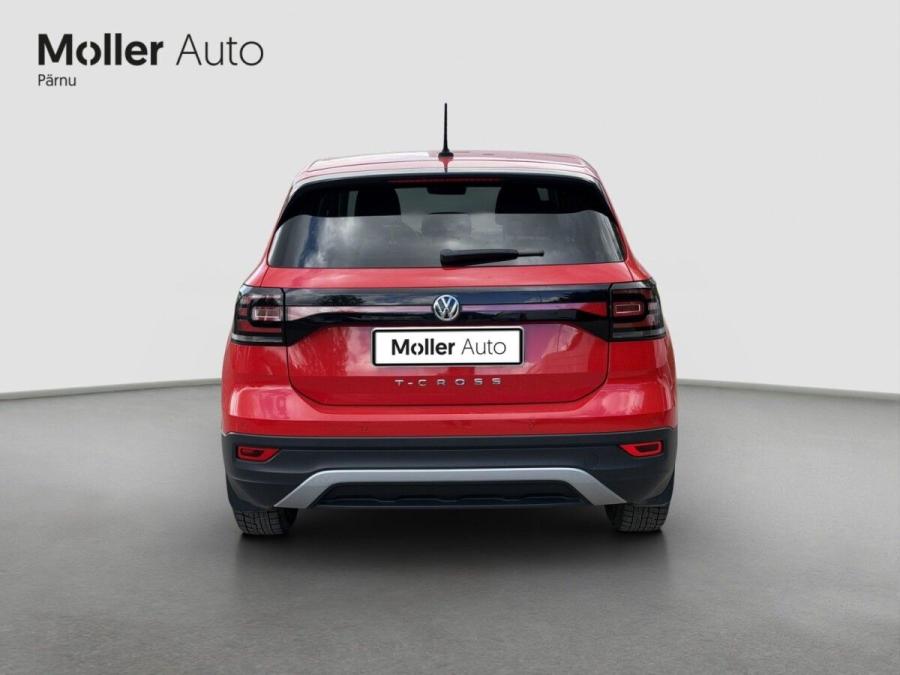 Sarkans Volkswagen T-Cross 2020 Pērnava, ar dzinēja tilpumu 1.00 L un nobraukumu 101 tūkst. km par 15900 €, foto 5 vietnē AUTOMOTO.COM.LV