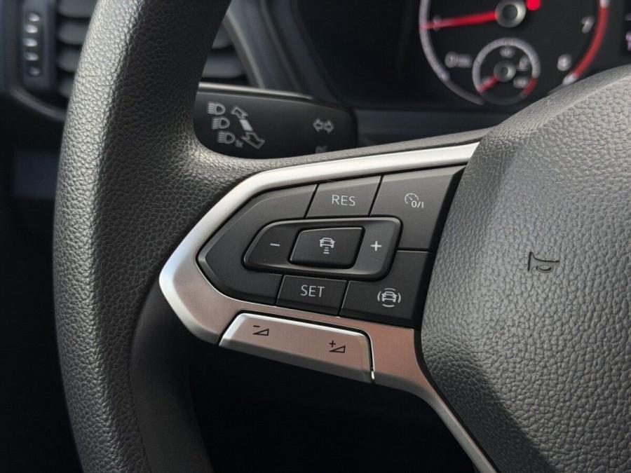 Sarkans Volkswagen T-Cross 2020 Pērnava, ar dzinēja tilpumu 1.00 L un nobraukumu 101 tūkst. km par 15900 €, foto 12 vietnē AUTOMOTO.COM.LV