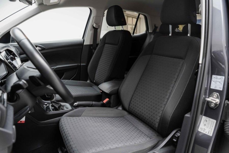 Volkswagen T-Cross 2021 Peetri, ar dzinēja tilpumu 1.00 L un nobraukumu 49 tūkst. km par 14900 €, foto 13 vietnē AUTOMOTO.COM.LV