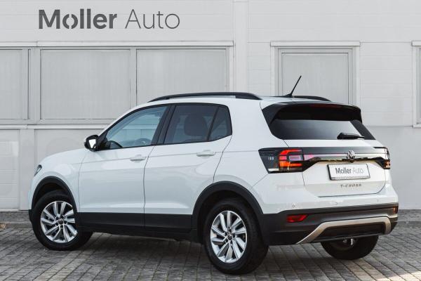 Volkswagen T-Cross 2023 in Ventspils, with an engine capacity of 1.00 L and mileage of 26 thousand km for 16400 €, photo 4 on AUTOMOTO.COM.LV
