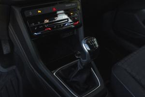 Фольксваген T-Cross 2023 в Вентспилс, объемом двигателя 1.00 л и пробегом 26 тыс. км за 16400 €, фото 33 на AUTOMOTO.COM.LV
