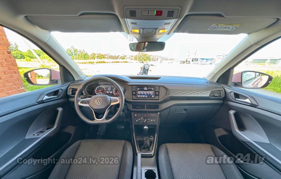 Фольксваген T-Cross 2021 в Таллин, объемом двигателя 1.00 л и пробегом 152 тыс. км за 14990 €, фото 10 на AUTOMOTO.COM.LV