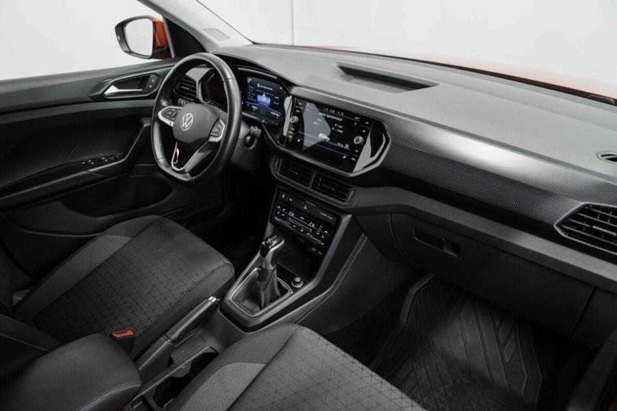 Фольксваген T-Cross 2022 в Таллин, объемом двигателя 1.00 л и пробегом 52 тыс. км за 16500 €, фото 8 на AUTOMOTO.COM.LV
