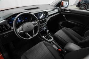 Фольксваген T-Cross 2022 в Таллин, объемом двигателя 1.00 л и пробегом 52 тыс. км за 16500 €, фото 9 на AUTOMOTO.COM.LV