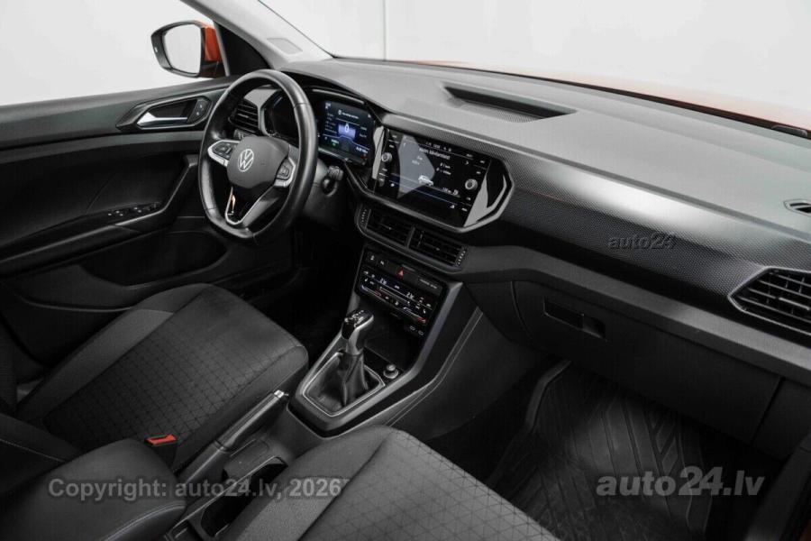 Фольксваген T-Cross 2022 в Таллин, объемом двигателя 1.00 л и пробегом 52 тыс. км за 16500 €, фото 8 на AUTOMOTO.COM.LV