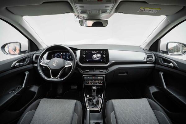 Фольксваген T-Cross 2024 в Пеэтри, объемом двигателя 1.50 л и пробегом 30 тыс. км за 22900 €, фото 8 на AUTOMOTO.COM.LV