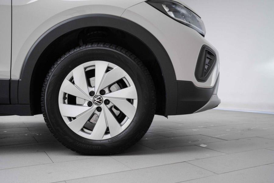 Volkswagen T-Cross 2024 Peetri, ar dzinēja tilpumu 1.50 L un nobraukumu 30 tūkst. km par 22900 €, foto 14 vietnē AUTOMOTO.COM.LV