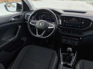 White Volkswagen T-Cross 2019 in Siauliai, with an engine capacity of 1.00 L and mileage of 42 thousand km for 13500 €, photo 10 on AUTOMOTO.COM.LV