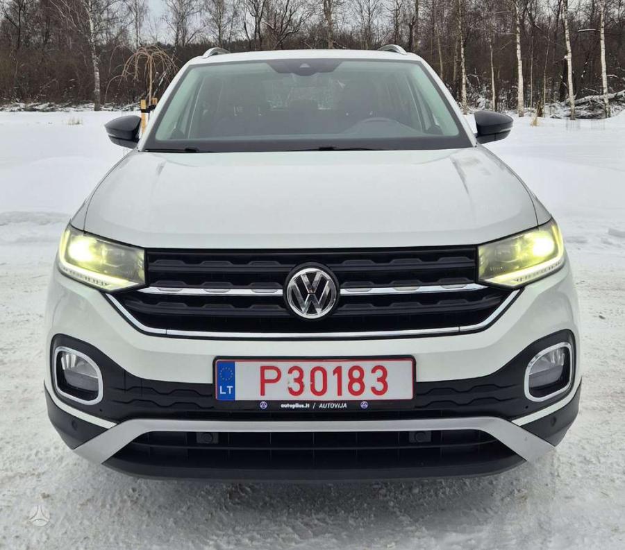 Белый Фольксваген T-Cross 2019 в Утена, объемом двигателя 1.60 л и пробегом 240 тыс. км за 10750 €, фото 2 на AUTOMOTO.COM.LV