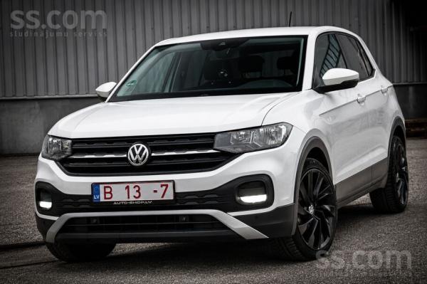 Balts Volkswagen T-Cross 2019 Tukums, ar dzinēja tilpumu 1.00 L un nobraukumu 248 tūkst. km par 8900 €, foto 2 vietnē AUTOMOTO.COM.LV