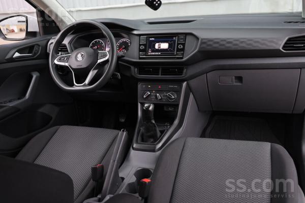 Balts Volkswagen T-Cross 2019 Tukums, ar dzinēja tilpumu 1.00 L un nobraukumu 248 tūkst. km par 8900 €, foto 5 vietnē AUTOMOTO.COM.LV