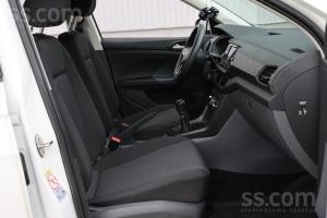 Белый Фольксваген T-Cross 2019 в Тукумс, объемом двигателя 1.00 л и пробегом 248 тыс. км за 8900 €, фото 7 на AUTOMOTO.COM.LV