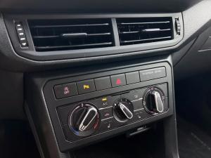 Белый Фольксваген T-Cross 2019 в Рига, объемом двигателя 1.00 л и пробегом 244 тыс. км за 9550 €, фото 16 на AUTOMOTO.COM.LV