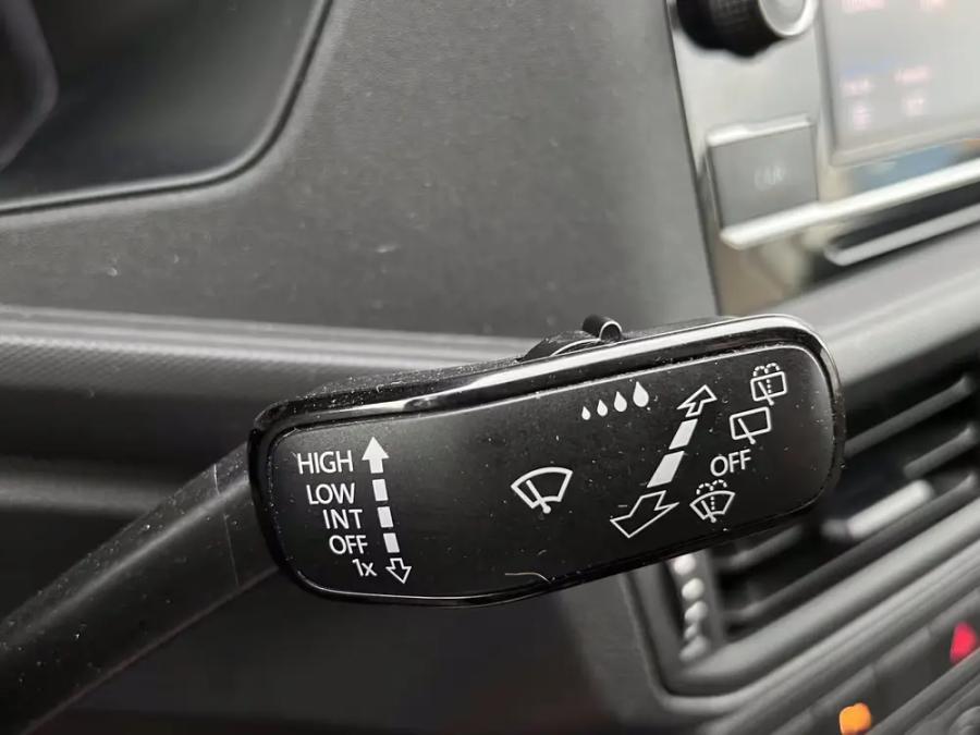 Белый Фольксваген T-Cross 2019 в Рига, объемом двигателя 1.00 л и пробегом 244 тыс. км за 9550 €, фото 18 на AUTOMOTO.COM.LV