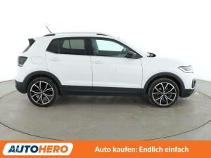 White Volkswagen T-Cross 2020 in Kaunas, with an engine capacity of 1.50 L and mileage of 40 thousand km for 25150 €, photo 7 on AUTOMOTO.COM.LV