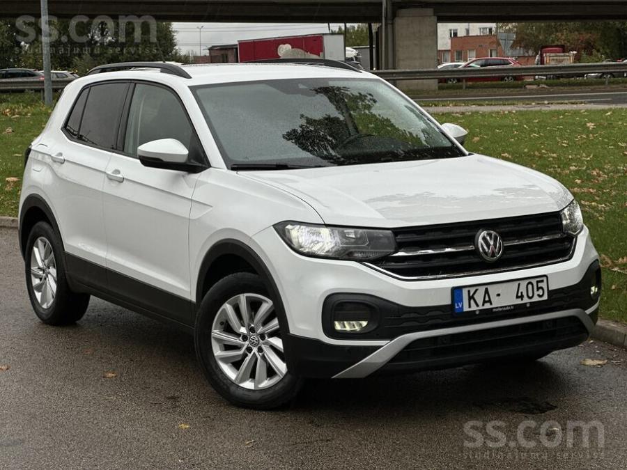 Balts Volkswagen T-Cross 2020 Rīga, ar dzinēja tilpumu 1.00 L un nobraukumu 69 tūkst. km par 13900 €, foto 31 vietnē AUTOMOTO.COM.LV