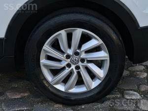 Balts Volkswagen T-Cross 2020 Rīga, ar dzinēja tilpumu 1.00 L un nobraukumu 69 tūkst. km par 13900 €, foto 45 vietnē AUTOMOTO.COM.LV